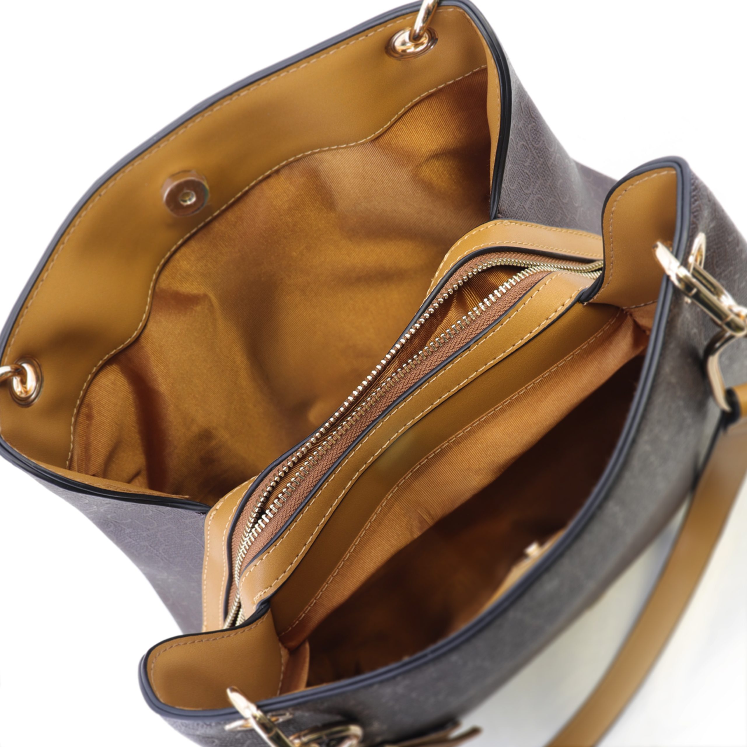 TC Monogram Tote Mocha – NEW SUMMER 2025 – Tipperary UK Trade Portal